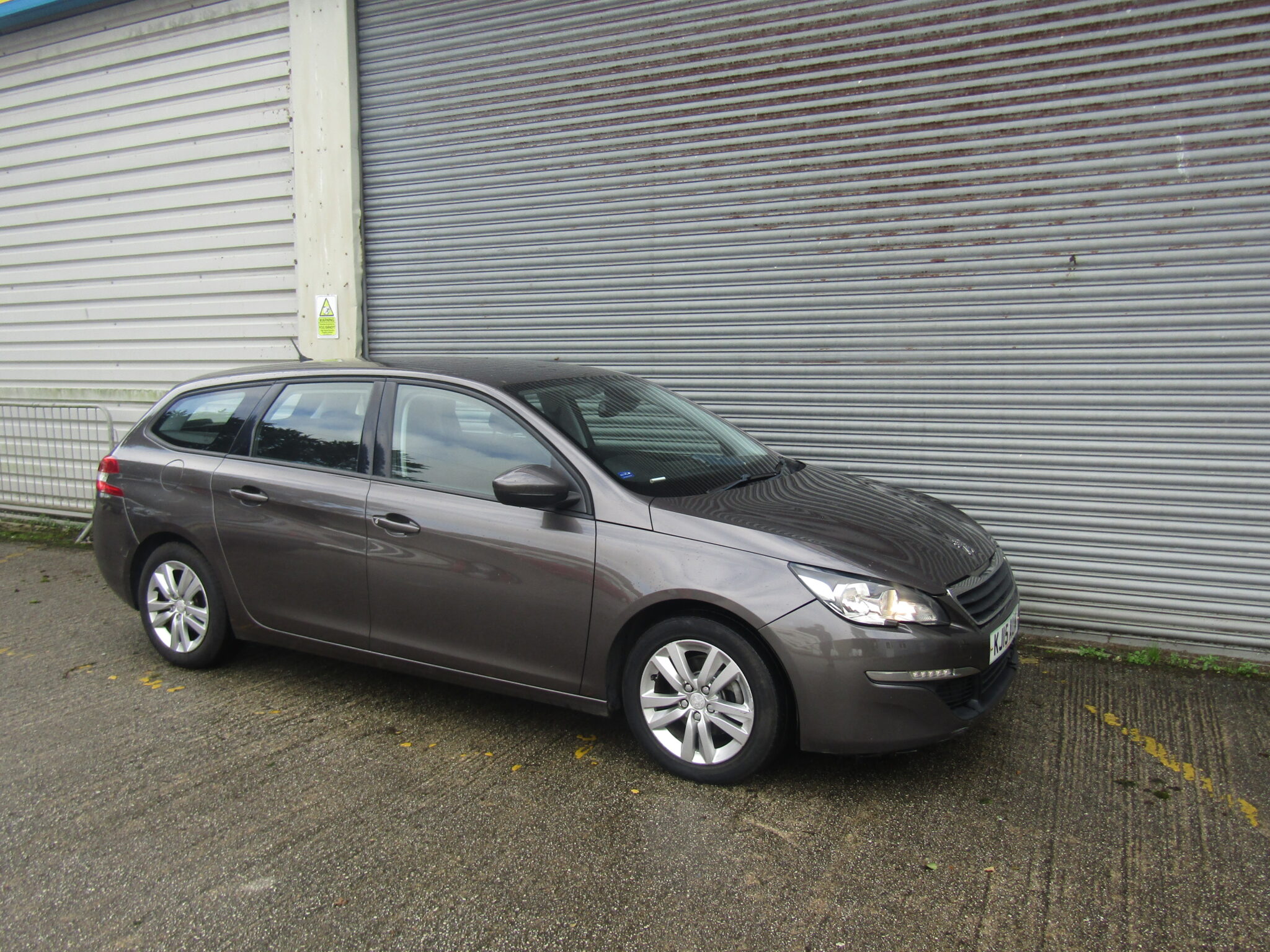 PEUGEOT 308 ACTIVE SW HDI BLUE | St Austell Bay Motor Auctions